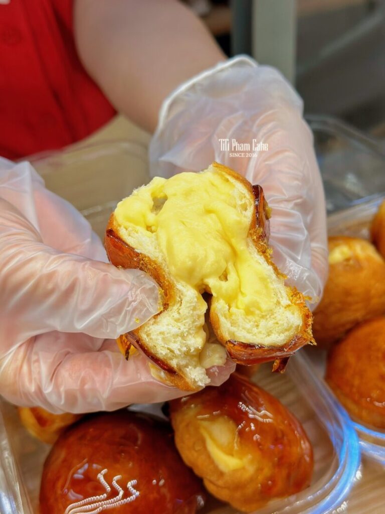 Donut Crack Caramel – Bánh Donut Mini Giòn Tan Trending 2026 - TiTiPhamCake